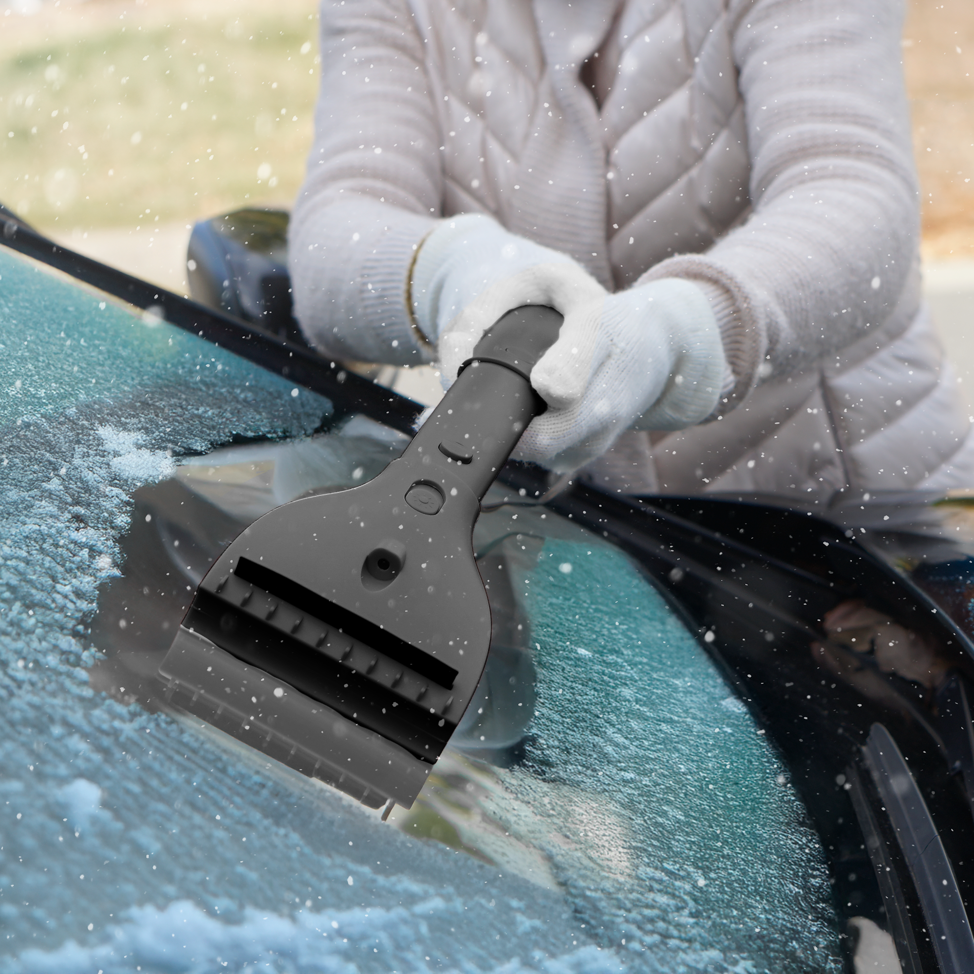 Heated Ice Scraper & Squeegee with Power Cord, Extendable Handle & LED ...