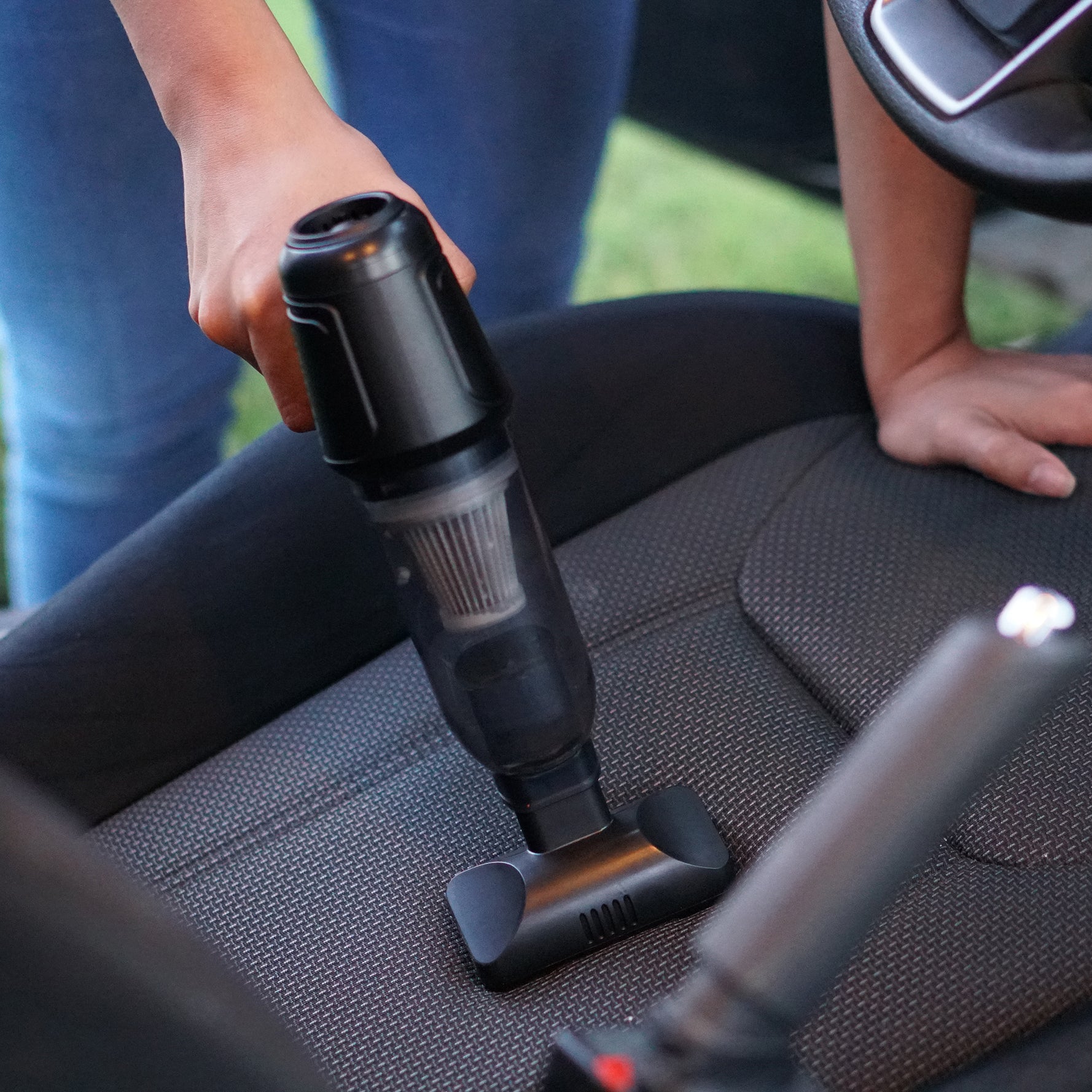 2-in-1 Portable Mini Vacuum & Air Blower– Limitless Innovations