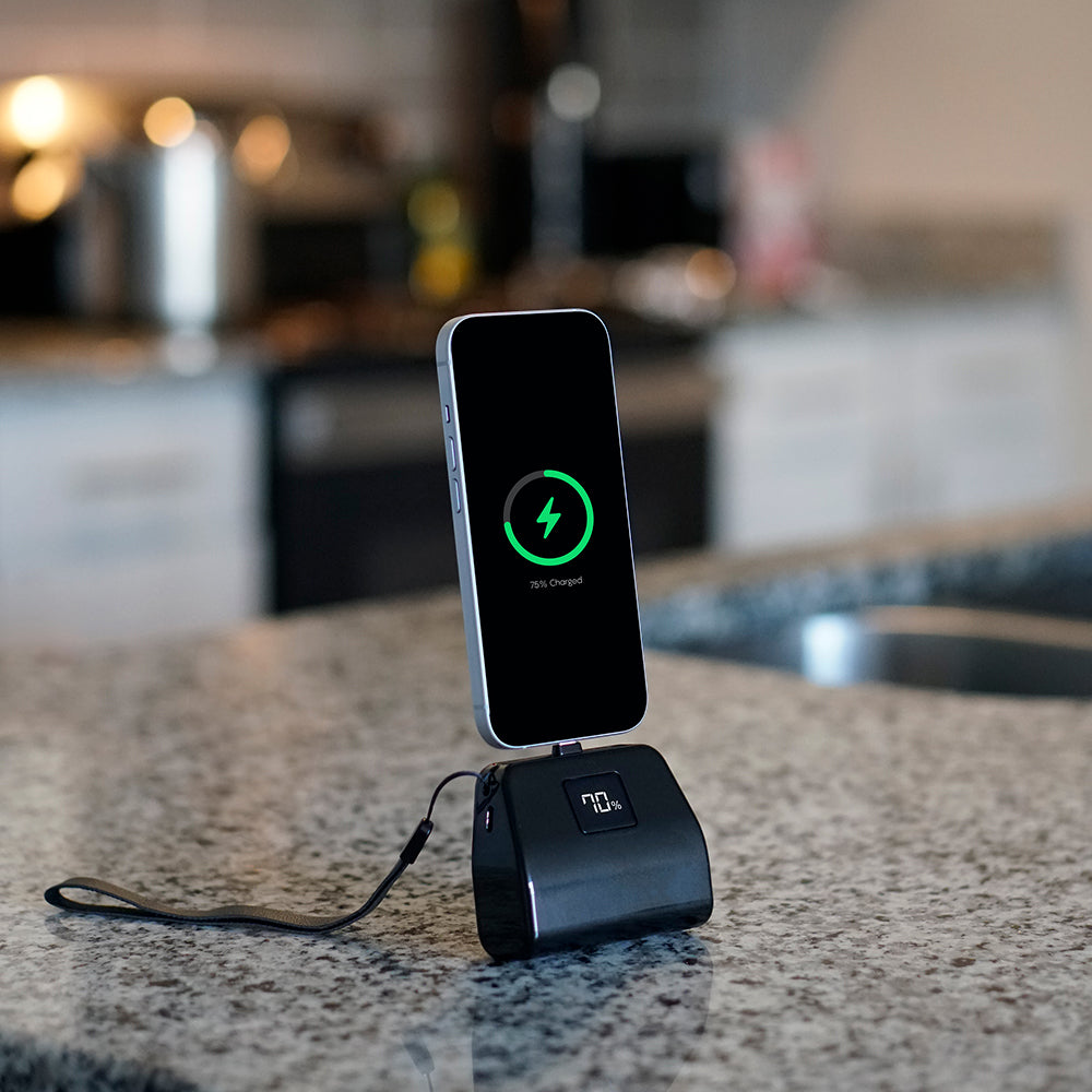 TotalBoost Mini Pro II 6,000mAh Universal Power Bank With Interchangea ...