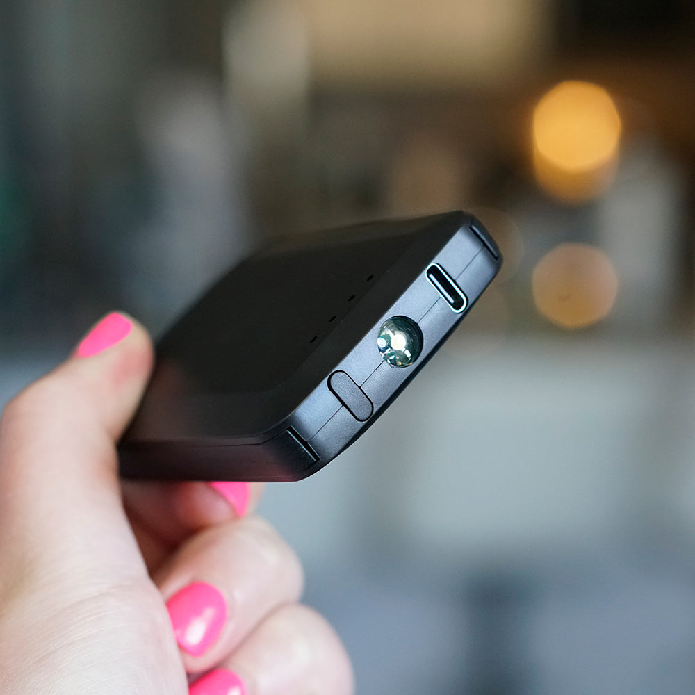 3,000mAh Key Fob Universal Power Bank with Built-In Charging Cables ...