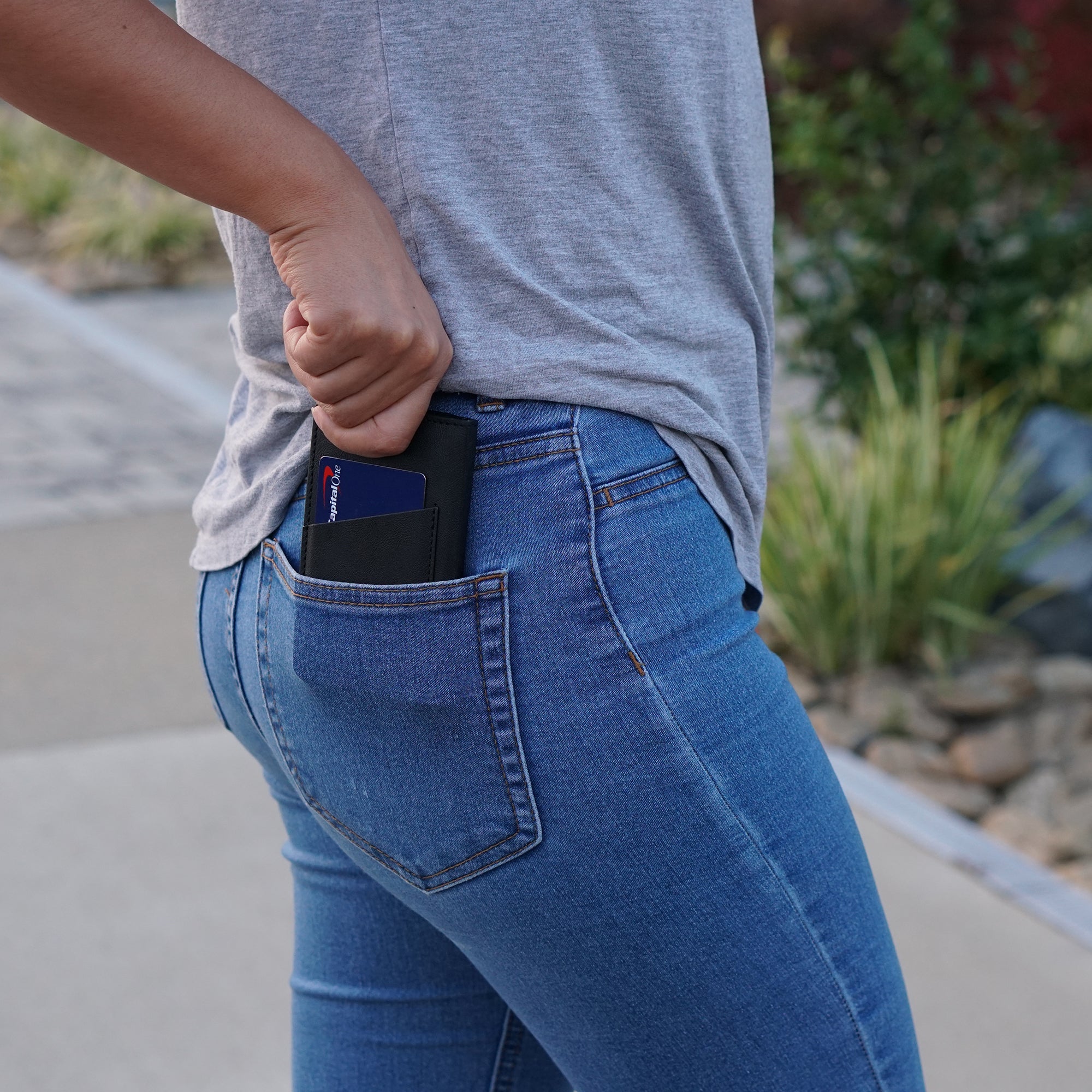 RFID Wallet & 5,000mAh Power Bank– Limitless Innovations