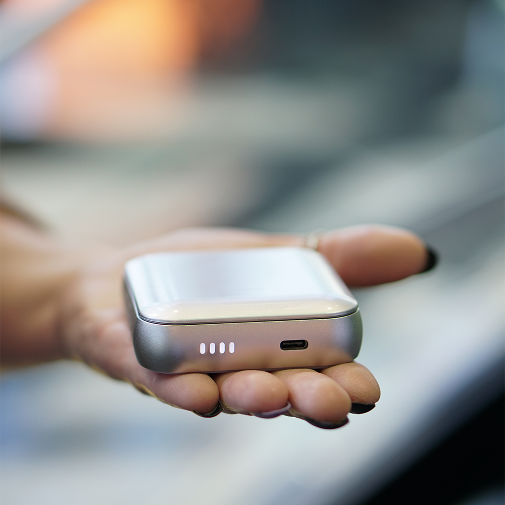 Touch Light with 4,000mAh Power Bank and Compact Mirror– Limitless ...